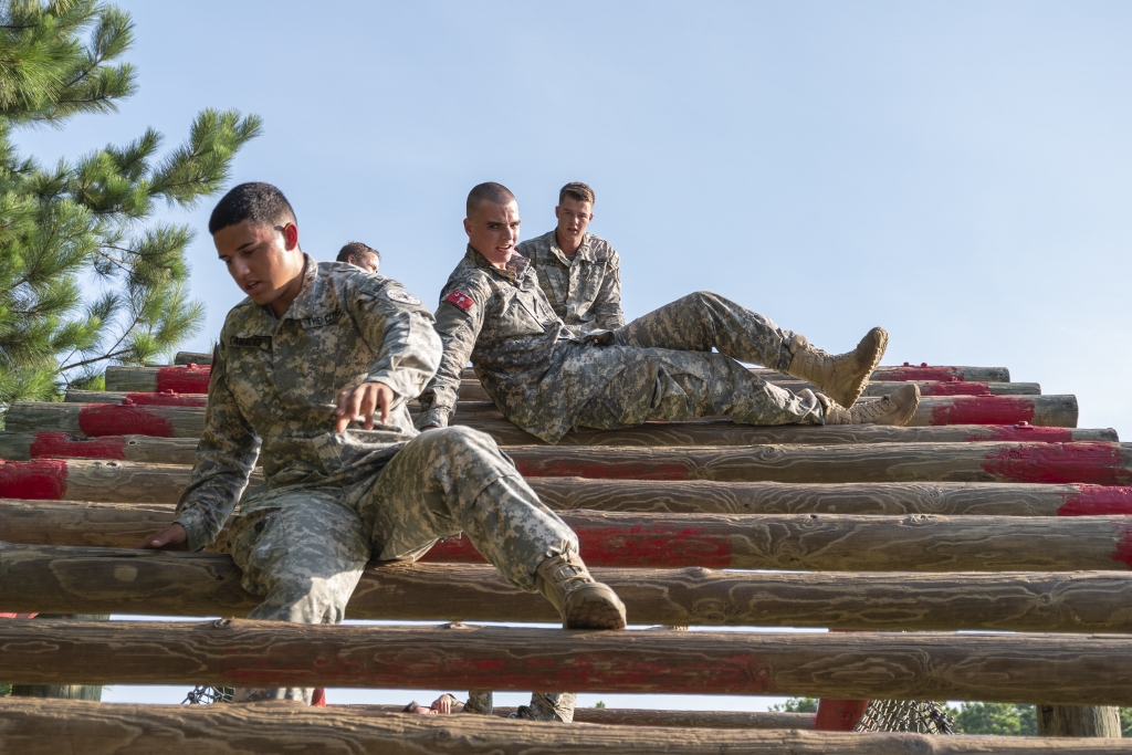Crucible-like training at Parris Island instills professional ...