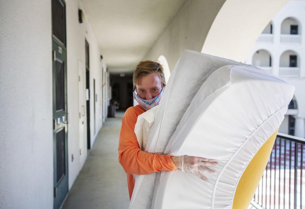 Photos: Citadel cadets return to clean barracks - The Citadel Today