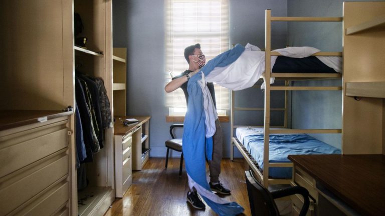 Photos: Citadel cadets return to clean barracks - The Citadel Today