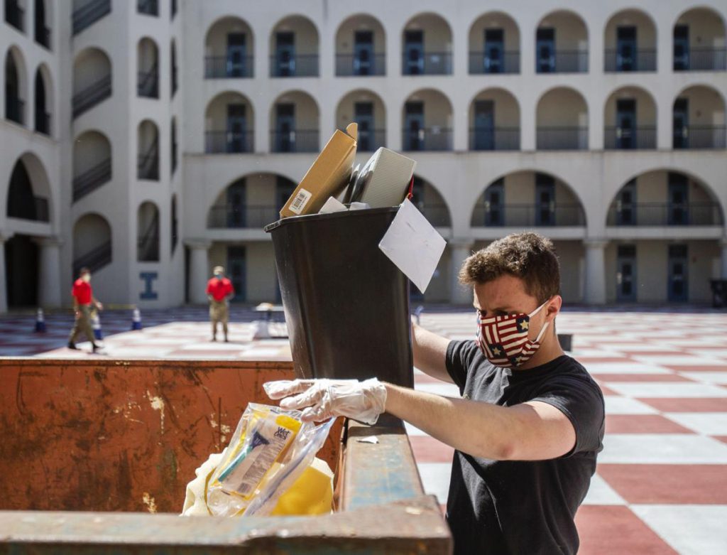 Photos: Citadel cadets return to clean barracks - The Citadel Today