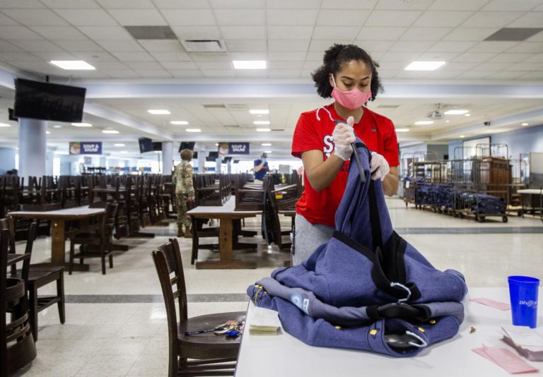 Photos: Citadel cadets return to clean barracks - The Citadel Today