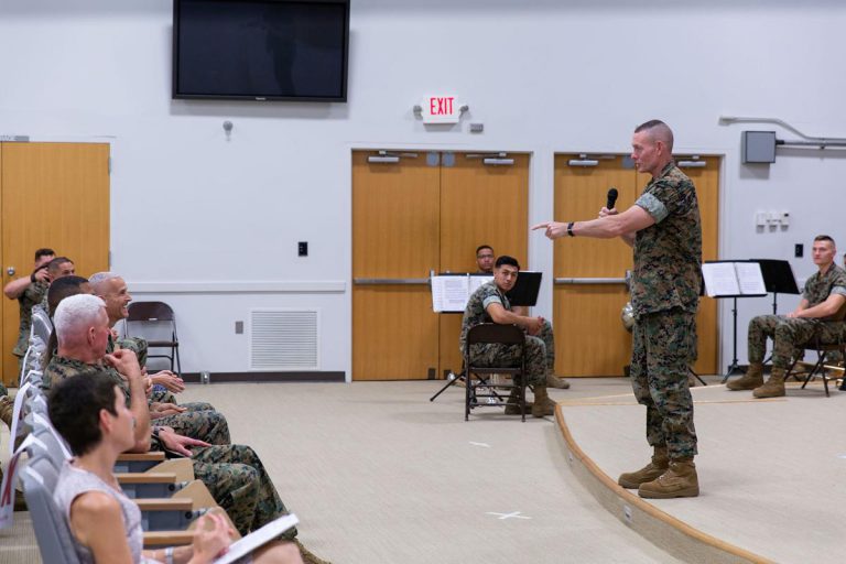 Hartsville native, Citadel graduate assumes command of 2nd Marine ...