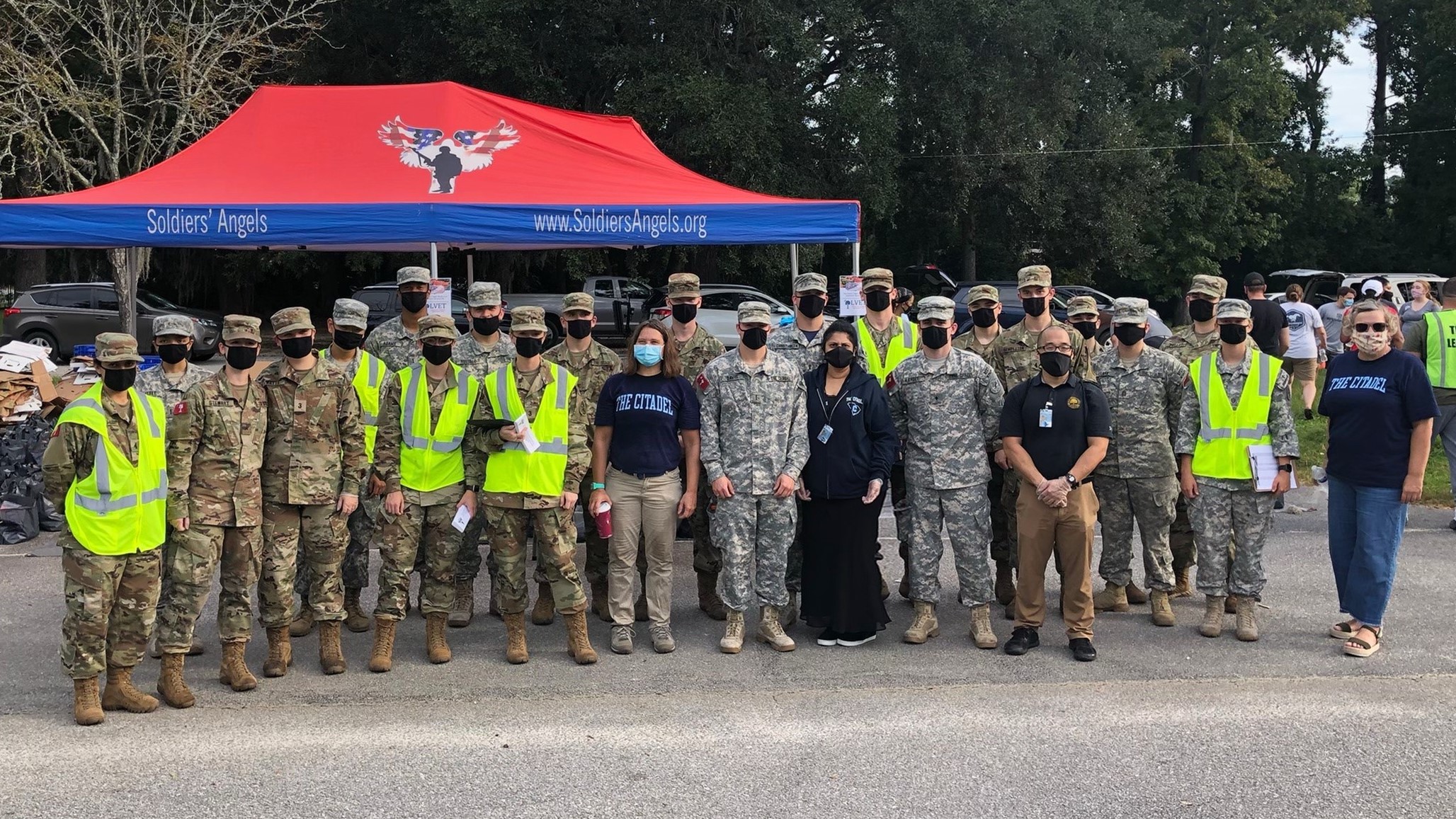 Citadel cadets and students volunteer for veterans in need - The ...