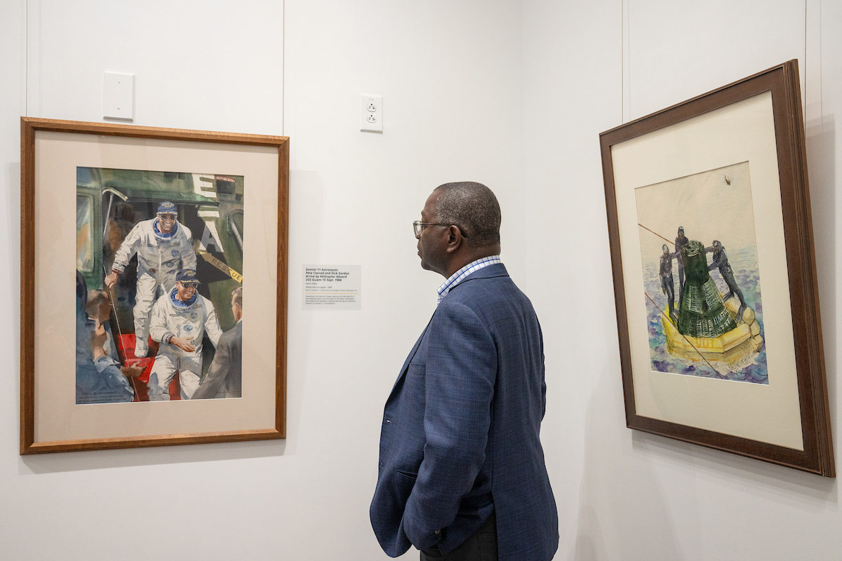 Moore Art Gallery showcases Navy’s role in manned spaceflight with new ...